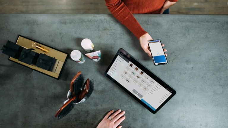 10+ Best Customer Incentive Program Examples You Should Try 2025